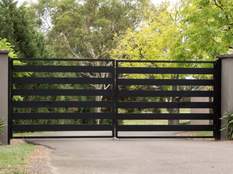 Models and types of courtyard Entry Gates - Vegas Valley Ironworks